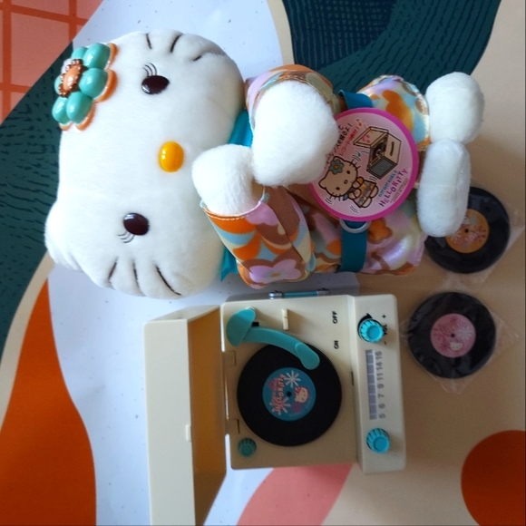 Sanrio | Other | Sanrio 200 Vtg Rare Hello Kitty Doll Plush Music Box ...